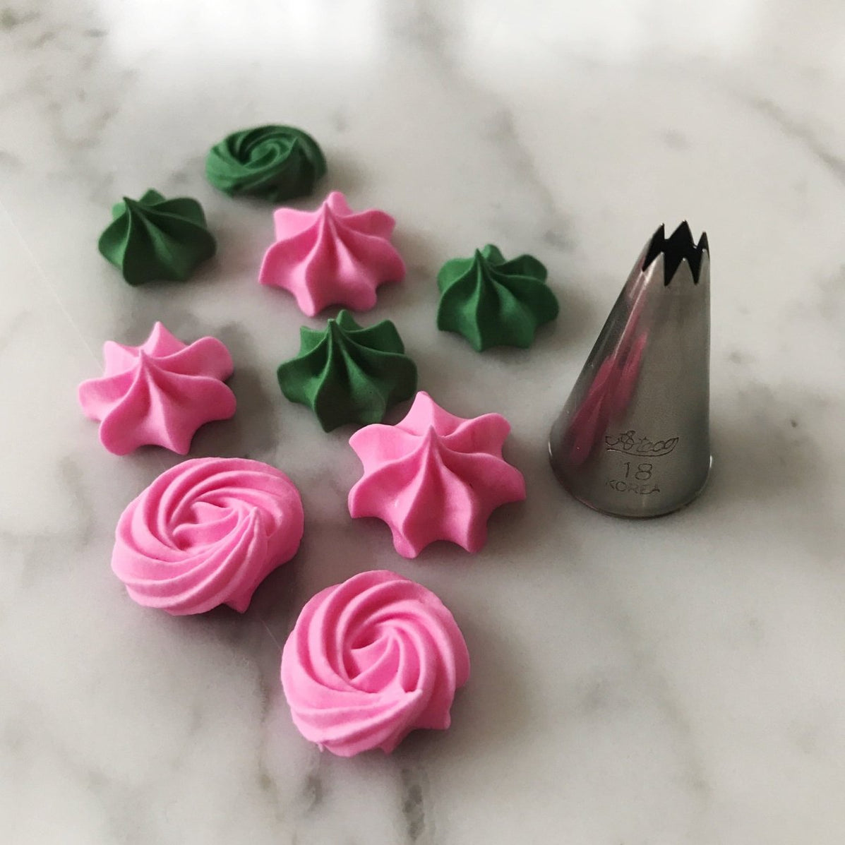 Ateco Star Tip #18 — The Cookie Countess