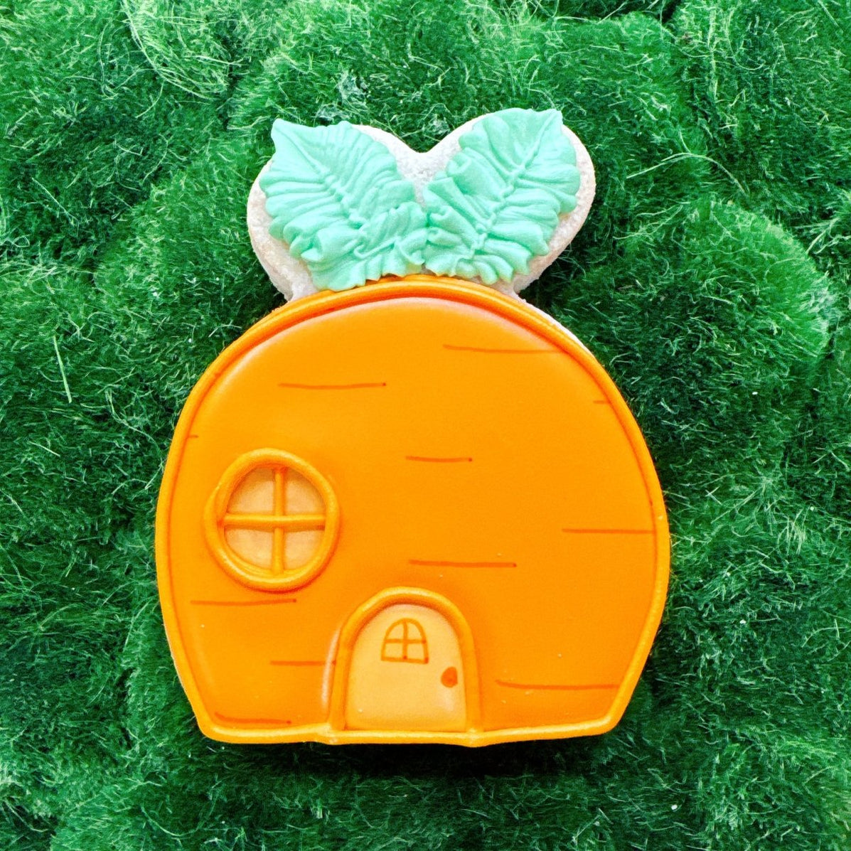 Carrot House Cookie Cutter — The Cookie Countess