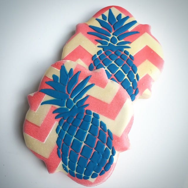 Essential Stencils for Cookie Decorating, that Every New Baker Needs ...