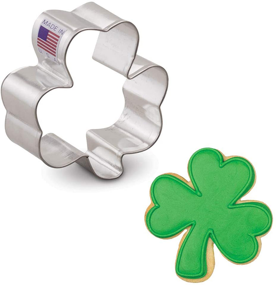 Shamrock Cookie Cutter 2 1/2" — The Cookie Countess